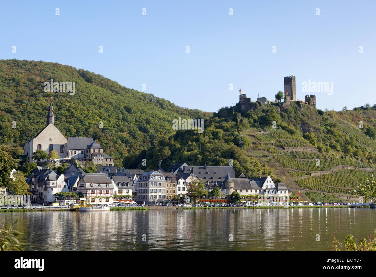 Burg beilstein -Fotos und -Bildmaterial in hoher Auflösung – Alamy