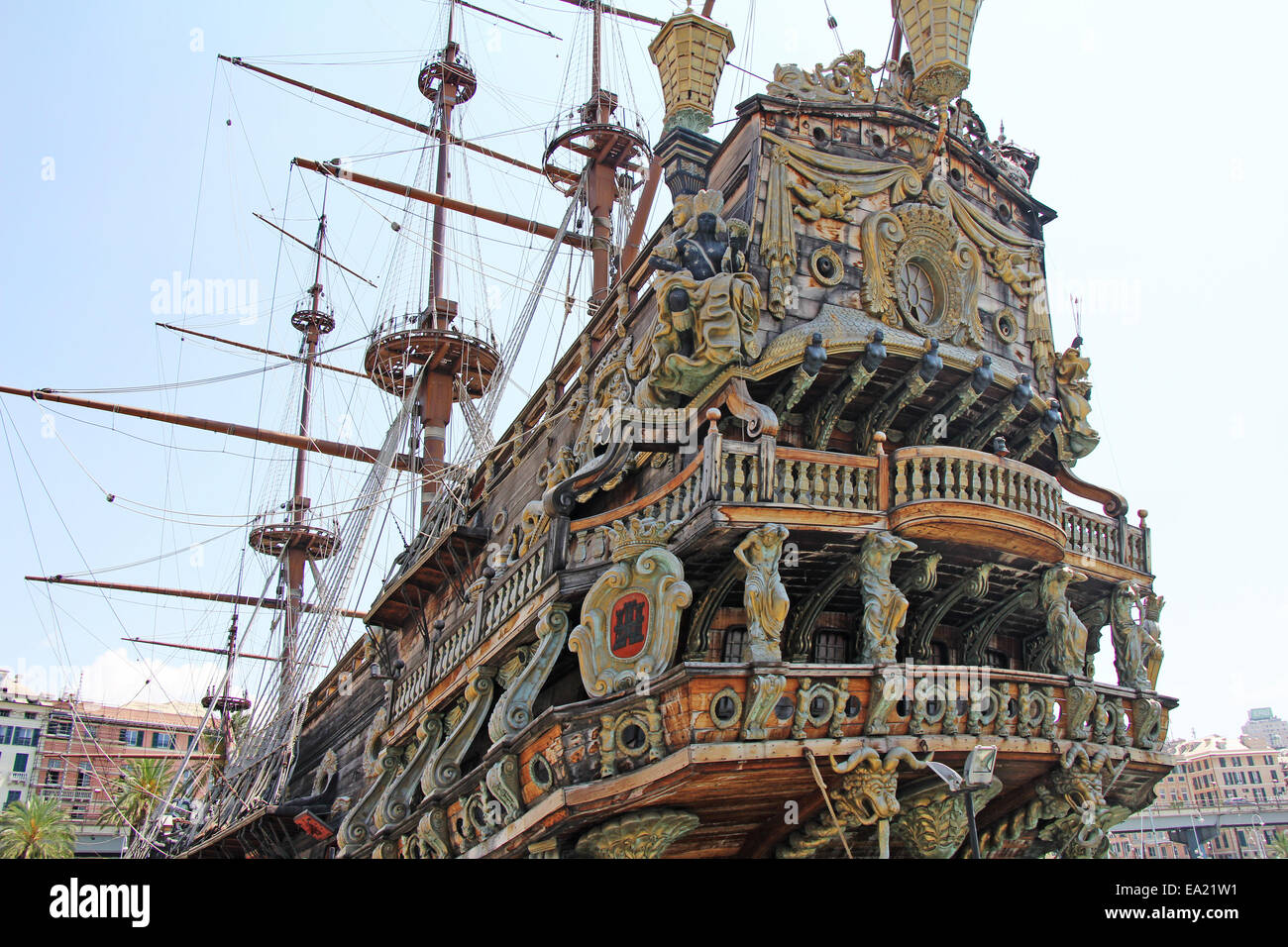 Spanish galleon tourist attraction -Fotos und -Bildmaterial in hoher ...