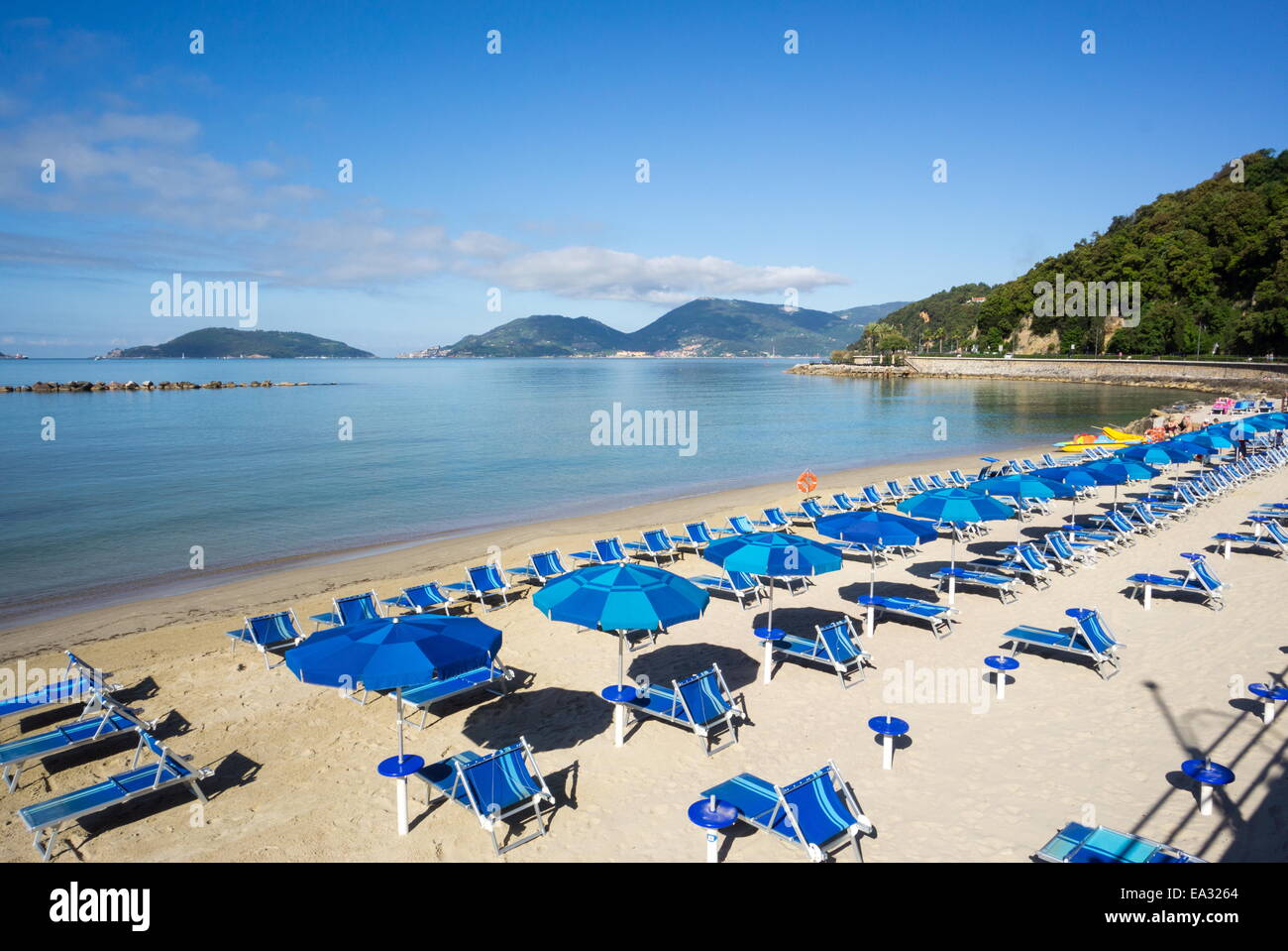 Am frühen Morgen Strand, Lerici, Ligurien, Italien, Europa ...