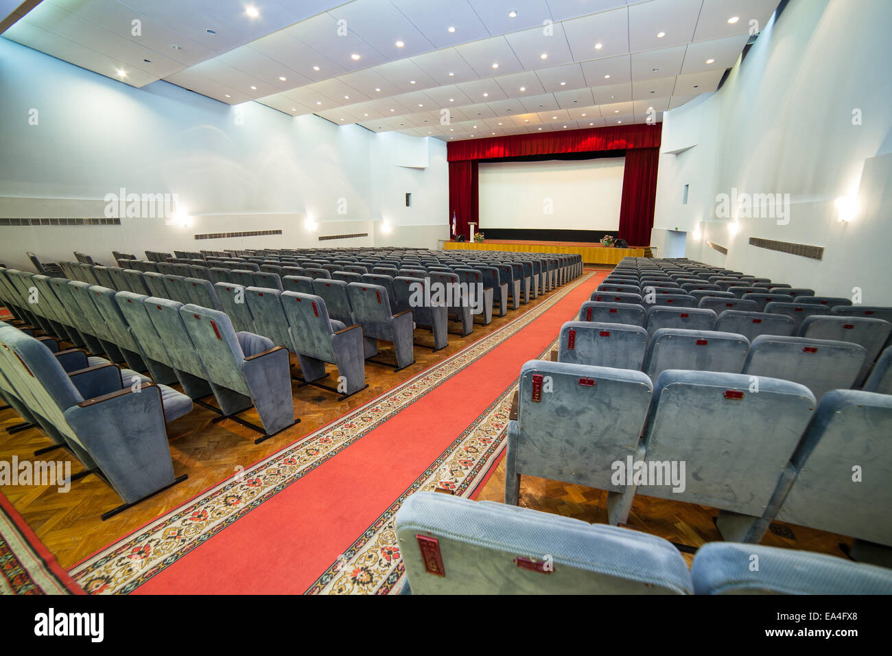 Home cinema rooms -Fotos und -Bildmaterial in hoher Auflösung – Alamy