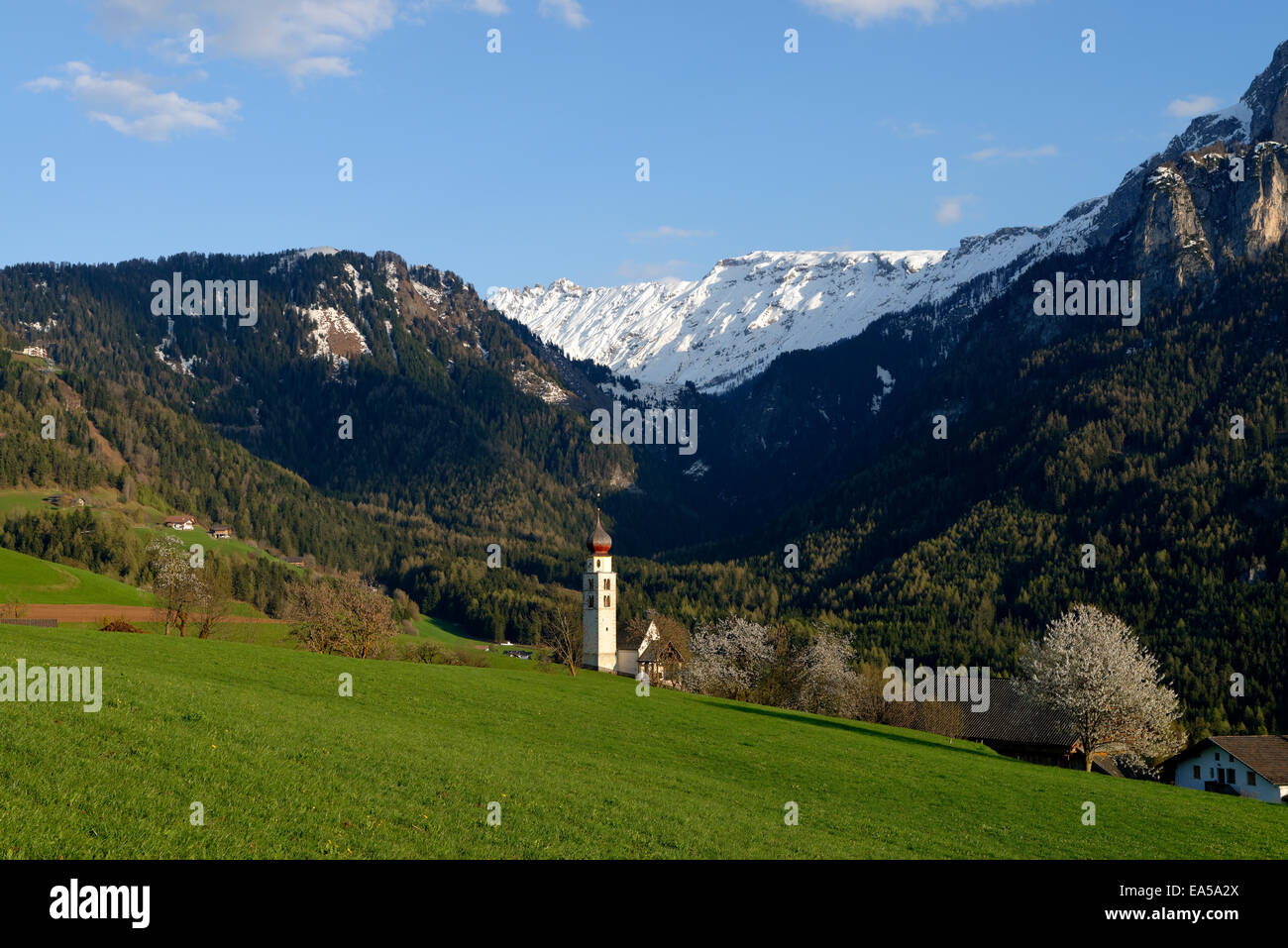 Dorfkirche St Valentin Stockfotos und -bilder Kaufen - Alamy