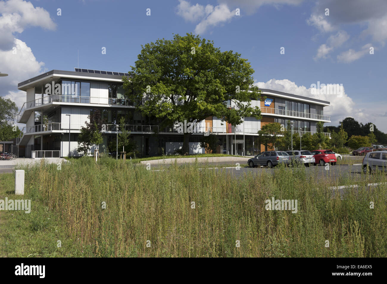 Sap gebäude -Fotos und -Bildmaterial in hoher Auflösung – Alamy
