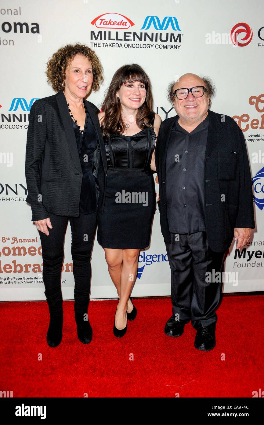 Danny Devito Frau Rhea Perlman Und Tochter Lucy Devito International
