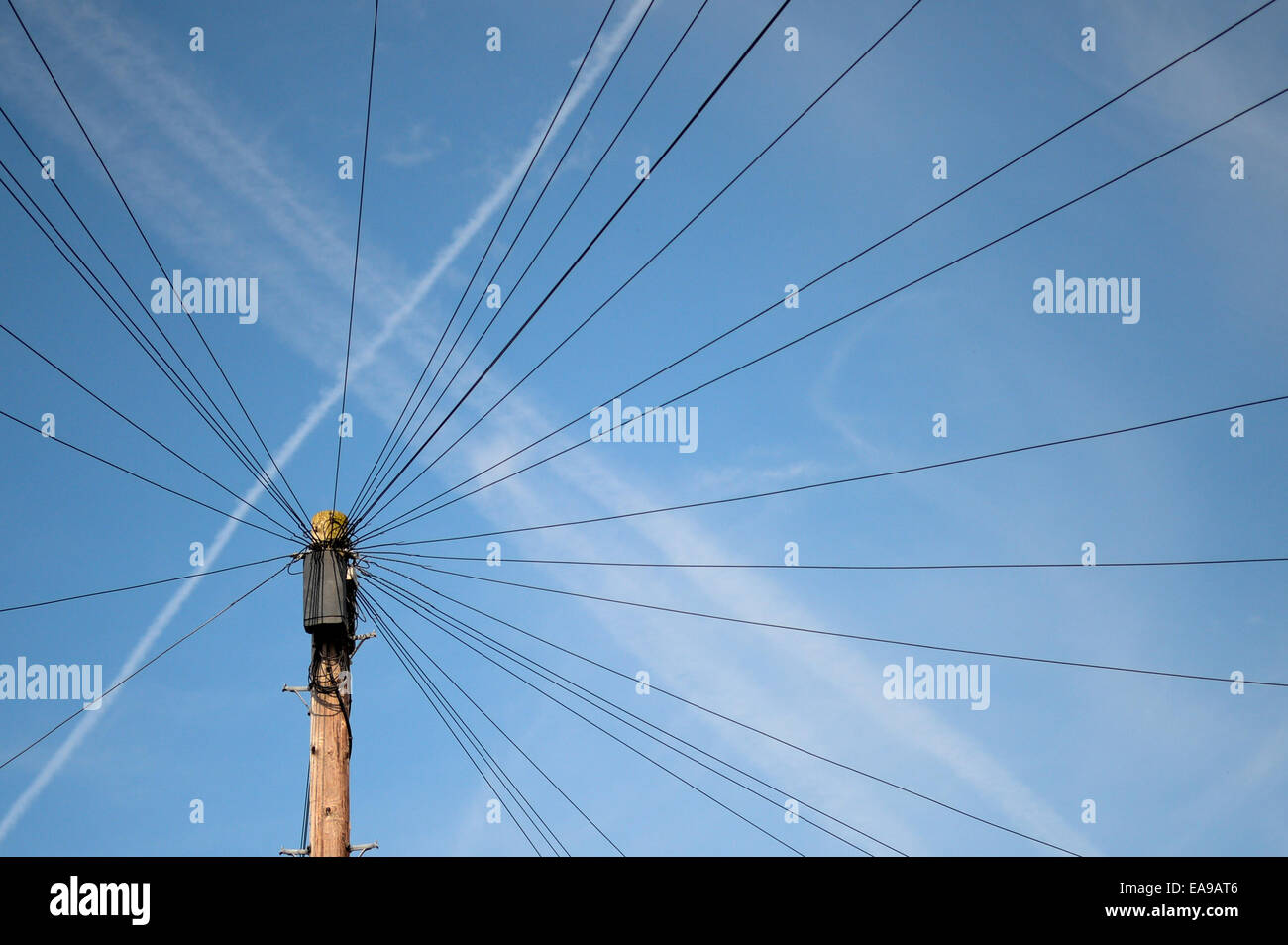 Telephone lines on old telephone -Fotos und -Bildmaterial in hoher ...
