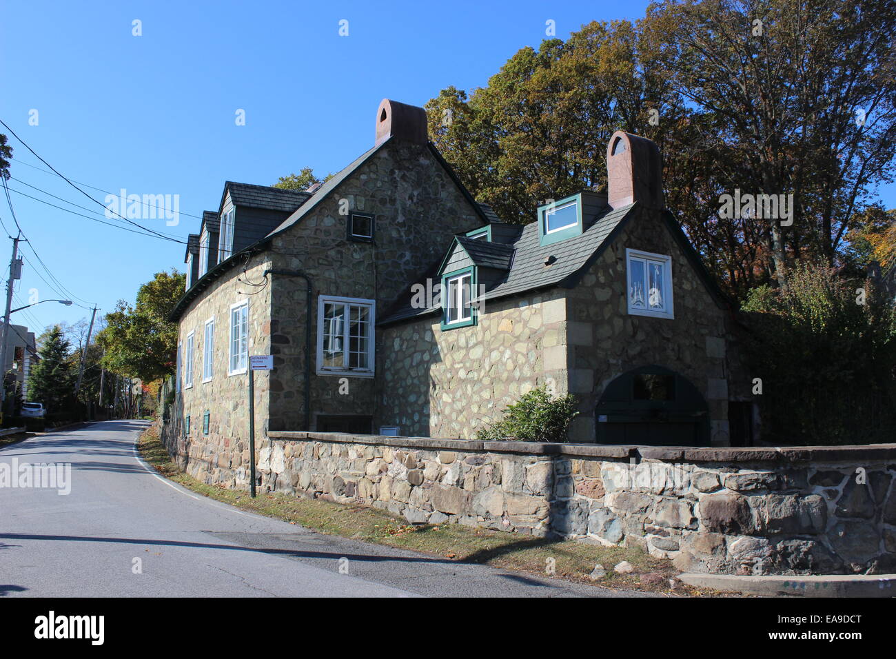 Ernest Flagg Bowcot, Todt Hill, Staten Island, New York Stockfotografie ...
