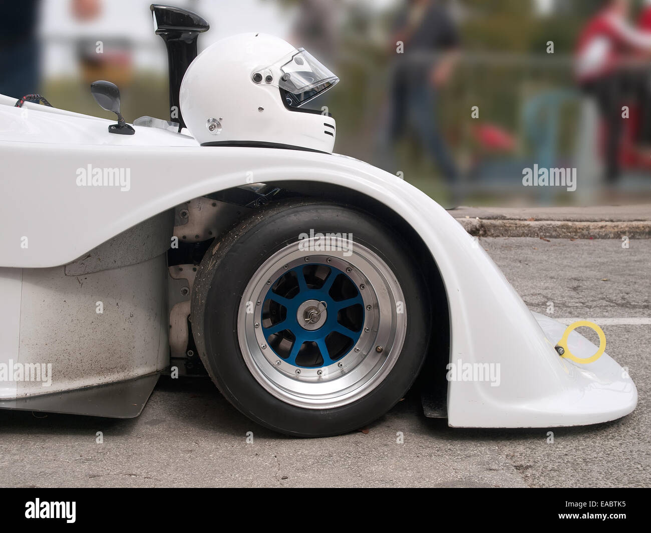 Helm auto -Fotos und -Bildmaterial in hoher Auflösung – Alamy