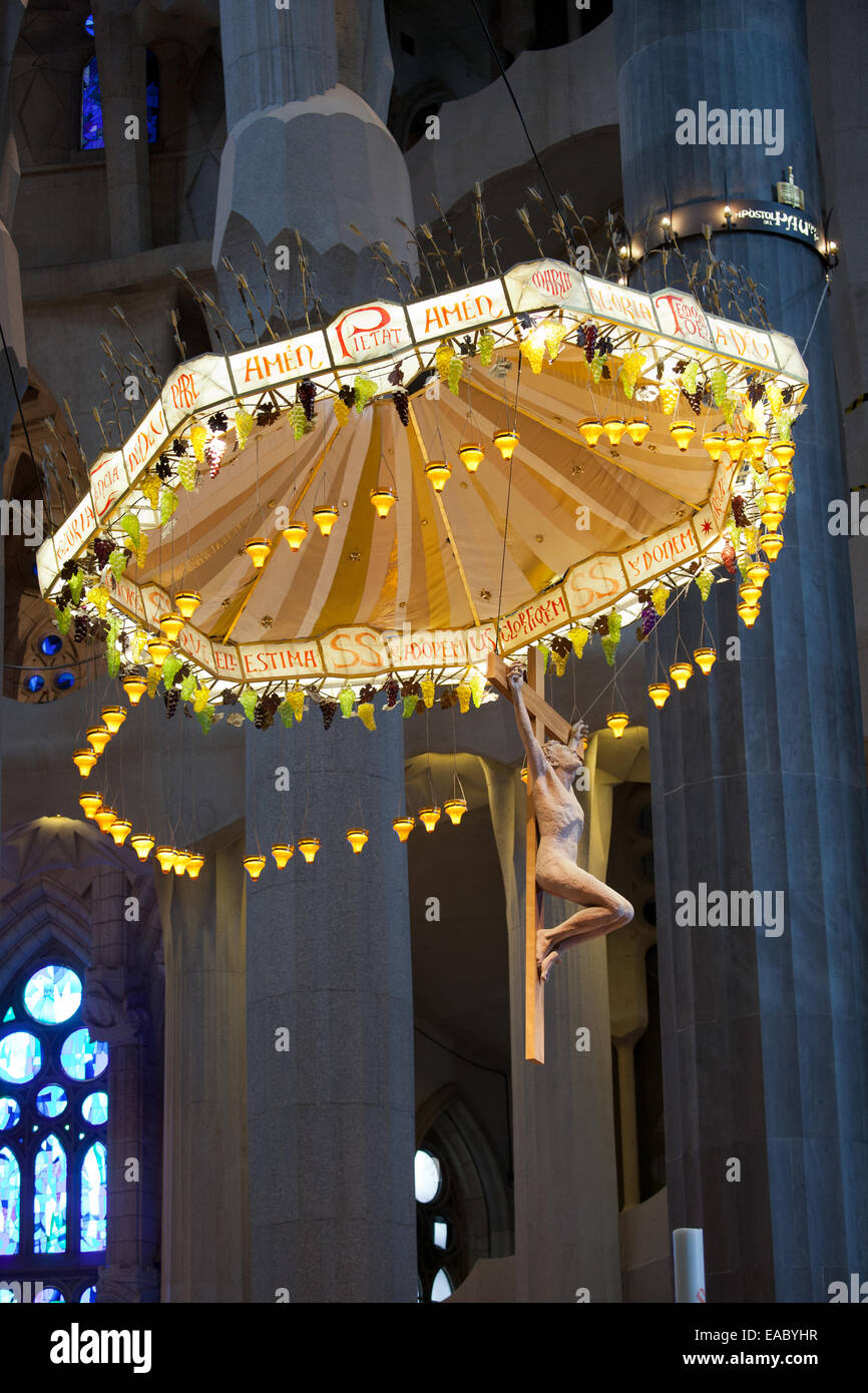 Sagrada familia kirche jesus -Fotos und -Bildmaterial in hoher Auflösung – Alamy