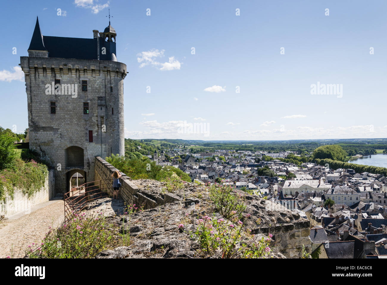 Schloss chinon -Fotos und -Bildmaterial in hoher Auflösung – Alamy
