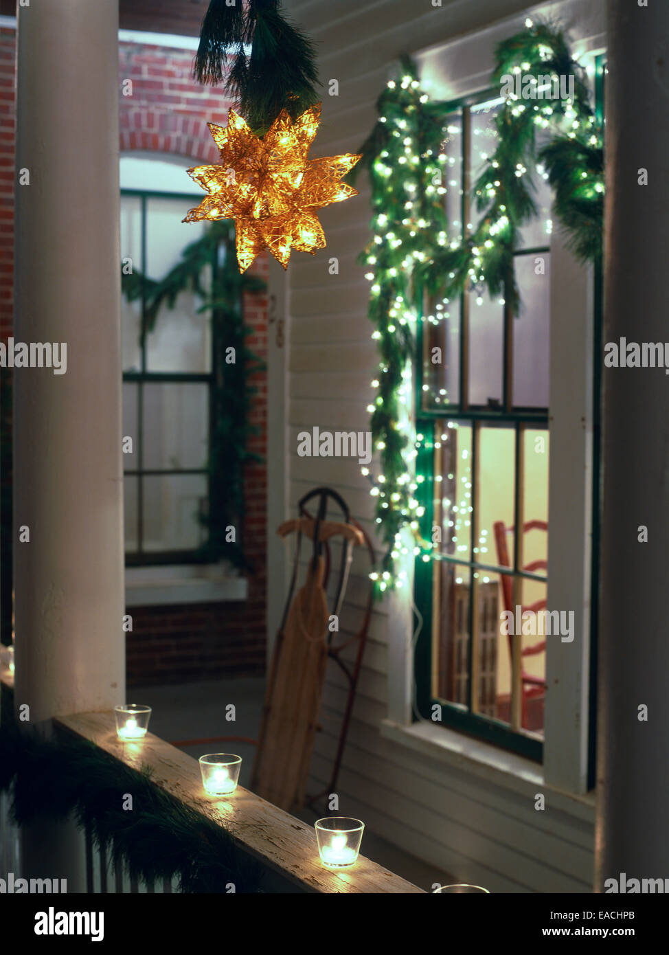 Veranda dekorieren -Fotos und -Bildmaterial in hoher Auflösung – Alamy