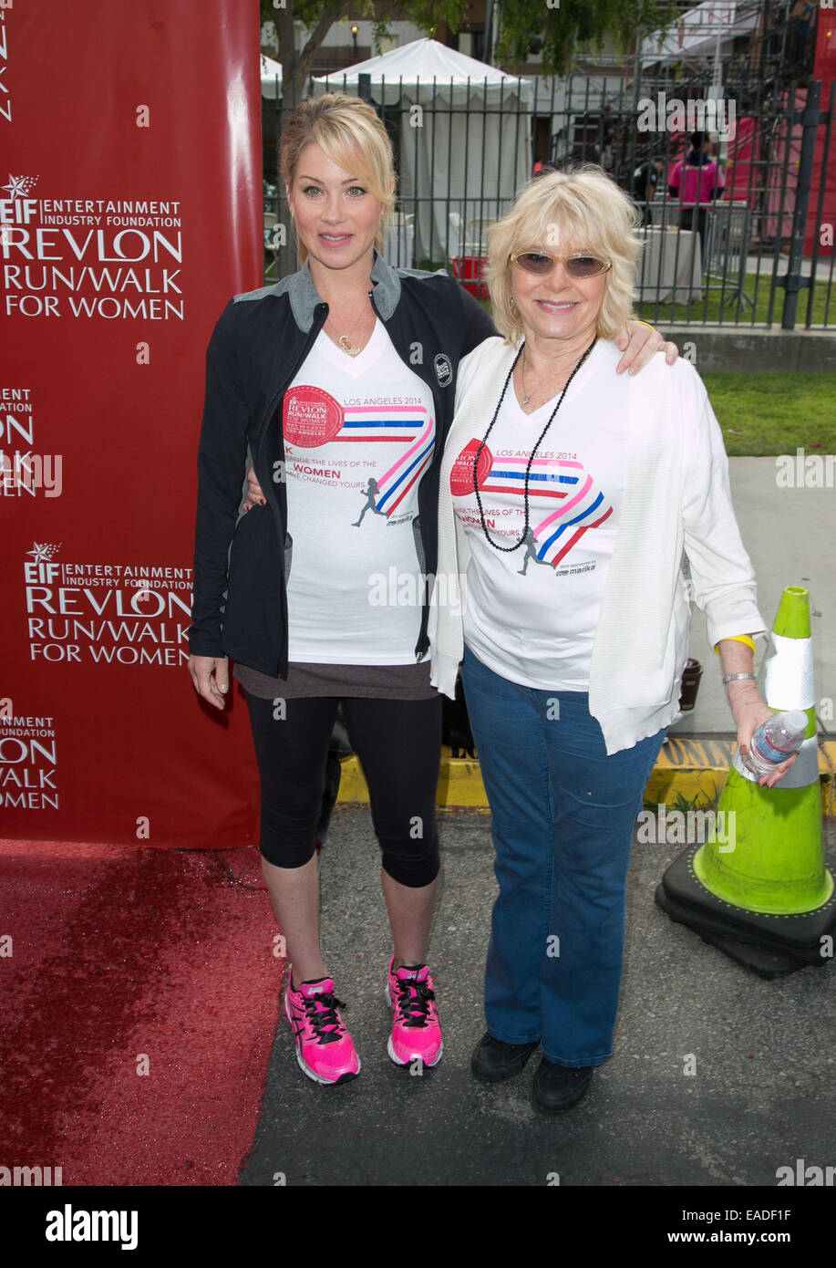 Christina applegate and nancy priddy -Fotos und -Bildmaterial in hoher ...