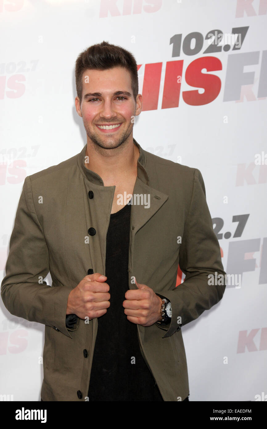 Red carpet arrivals james maslow actor -Fotos und -Bildmaterial in ...