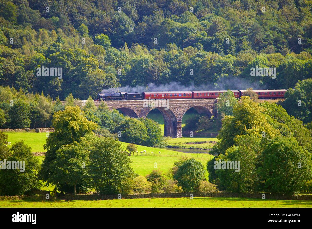 Lange meg viadukt -Fotos und -Bildmaterial in hoher Auflösung – Alamy
