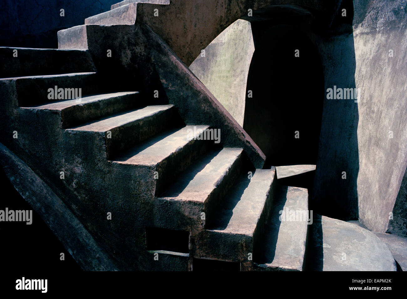 U-Moschee Sumur Gumuling im Taman Sari in Yogyakarta auf Java in ...