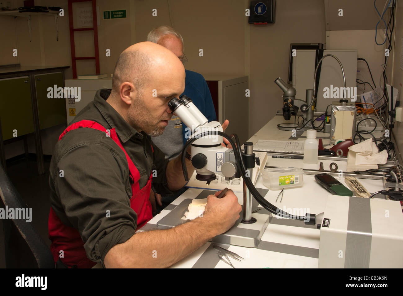 An Bord ist der deutschen Forschung Schiff RV Sonne Adrian Flynn ein ...