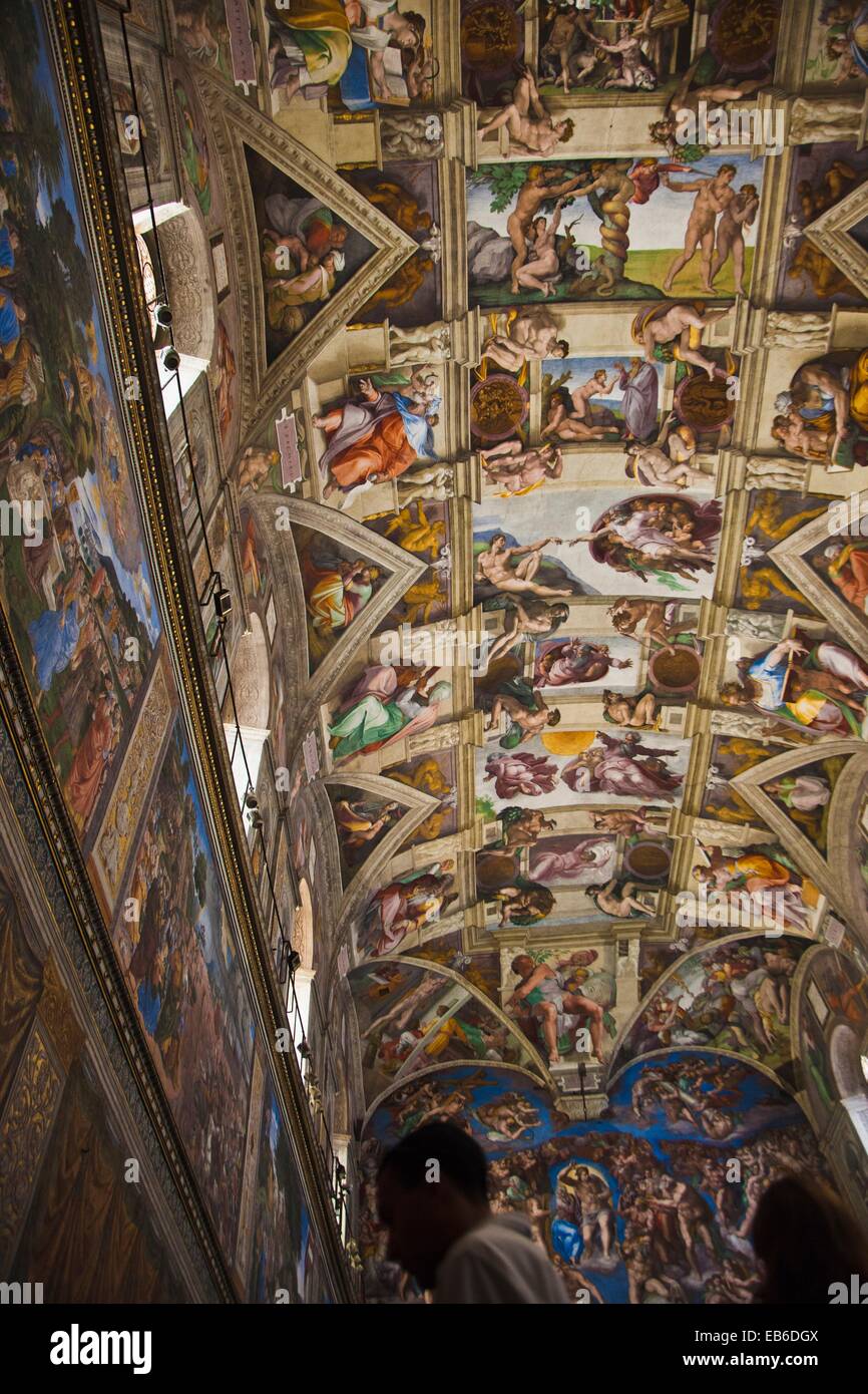 Vault of the sistine chapel -Fotos und -Bildmaterial in hoher Auflösung – Alamy