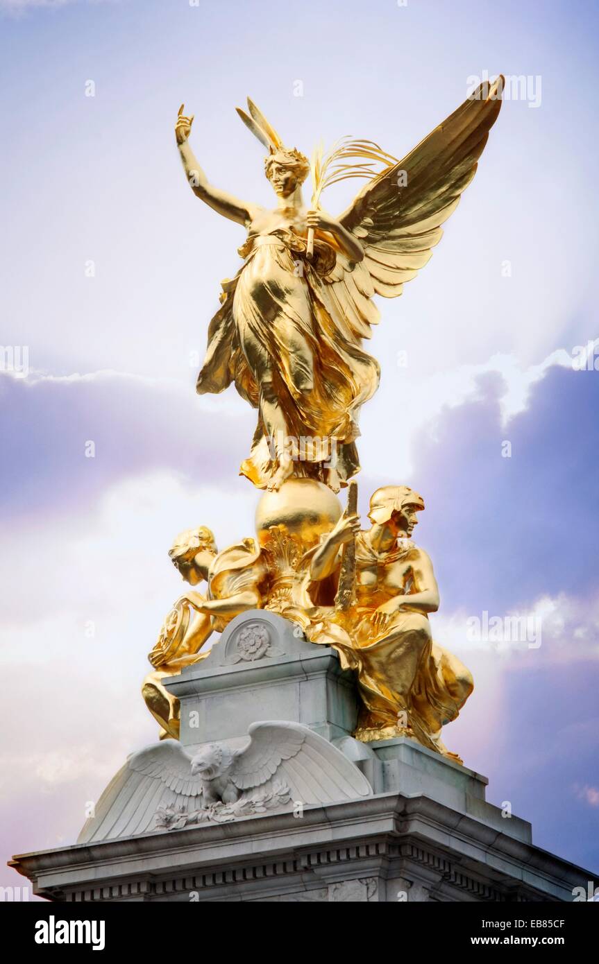 England, London, Buckingham Palace, Queen Victoria Memorial, Nike ...