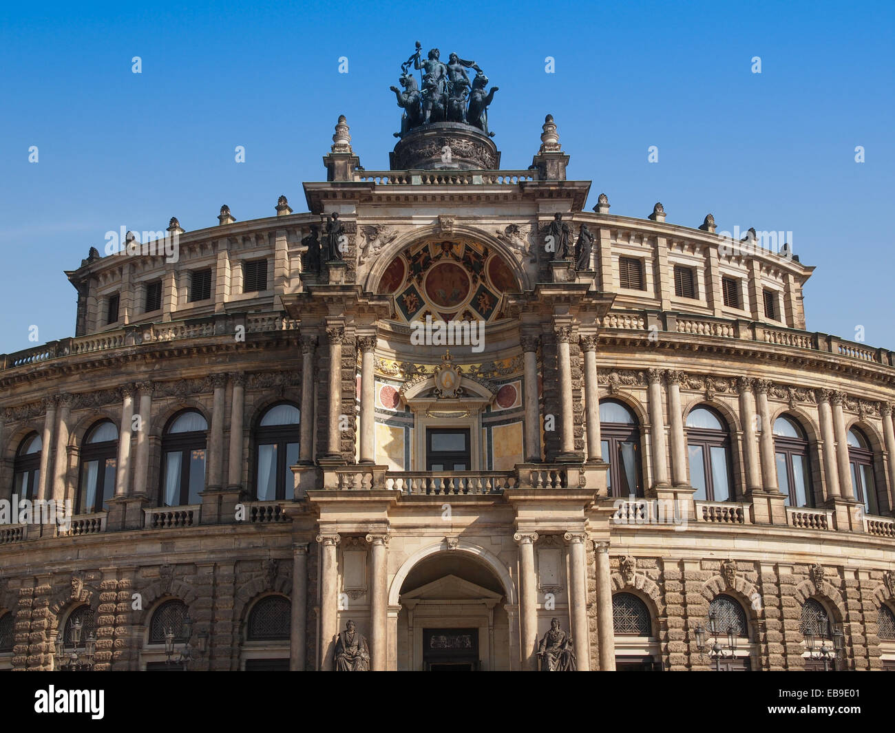 Die Sächsische Staatskapelle aka Saechsische Staatsoper Dresden ...