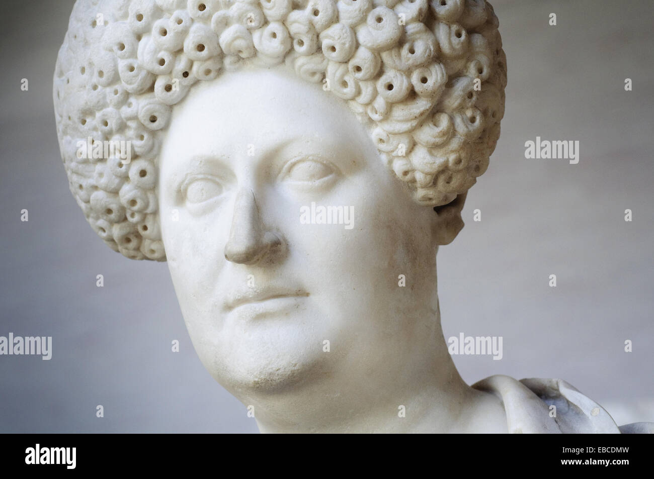 Roman marble female portrait -Fotos und -Bildmaterial in hoher Auflösung – Alamy