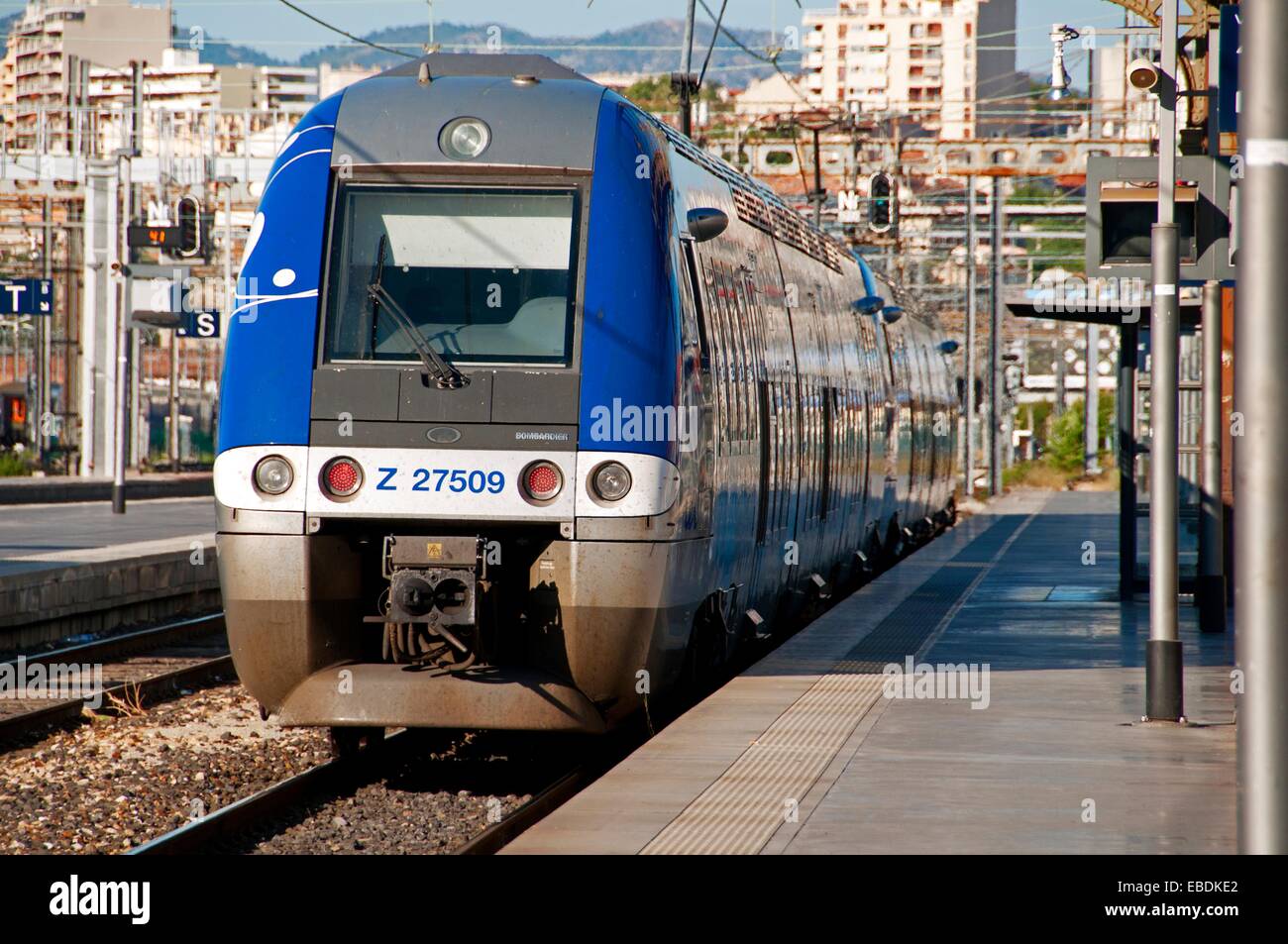 Charles haupt -Fotos und -Bildmaterial in hoher Auflösung – Alamy