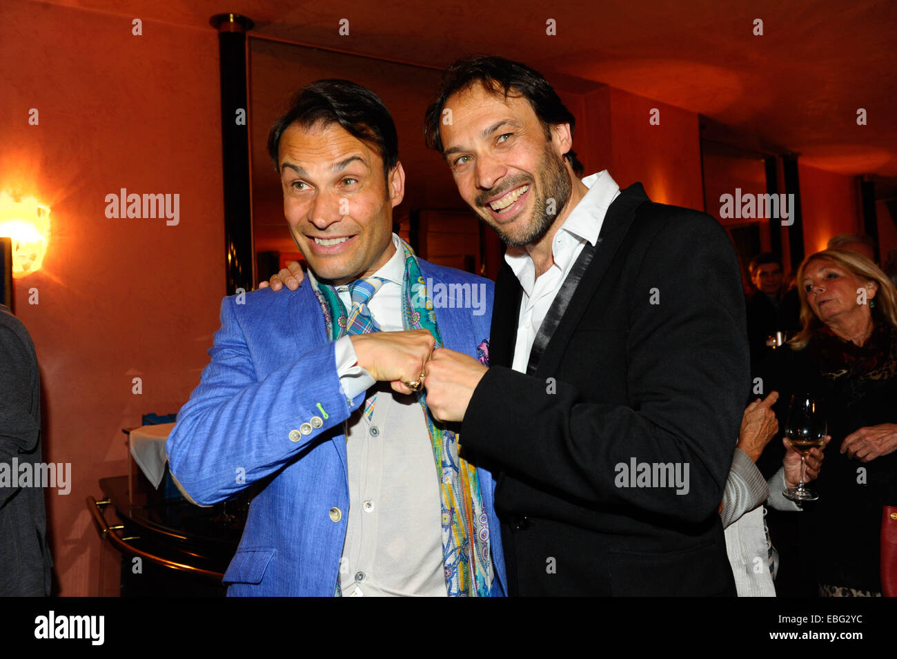 Premiere der Komödientheater spielen "Omma Superstar" Kleine Komödie im Hotel Bayerischer Hof ...