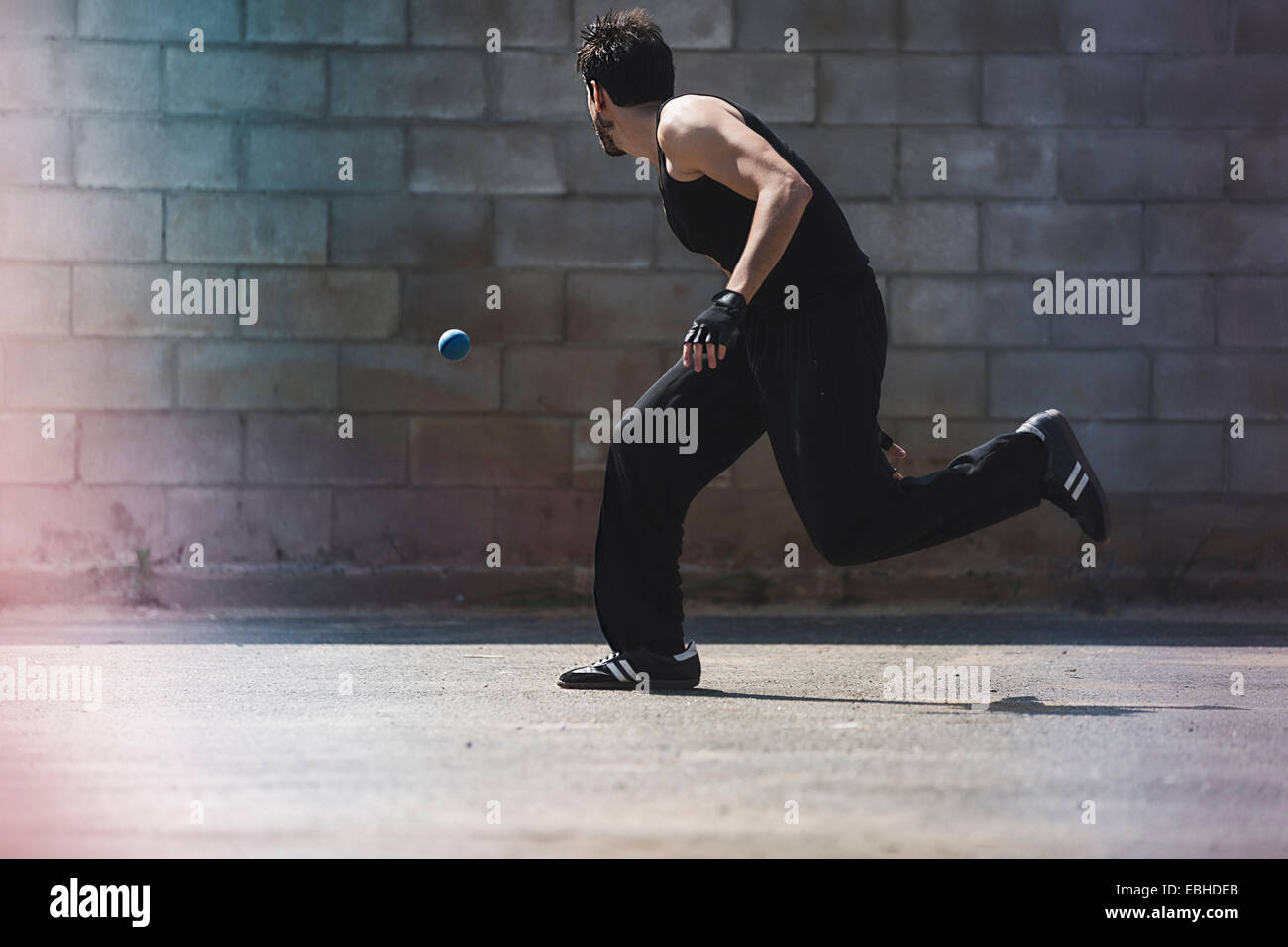 Handball object -Fotos und -Bildmaterial in hoher Auflösung – Alamy