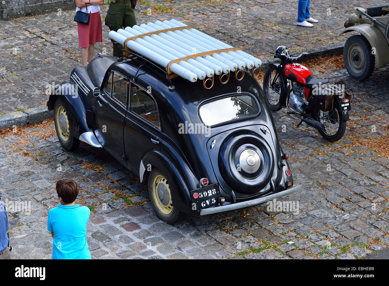 Ww2 auto -Fotos und -Bildmaterial in hoher Auflösung – Alamy
