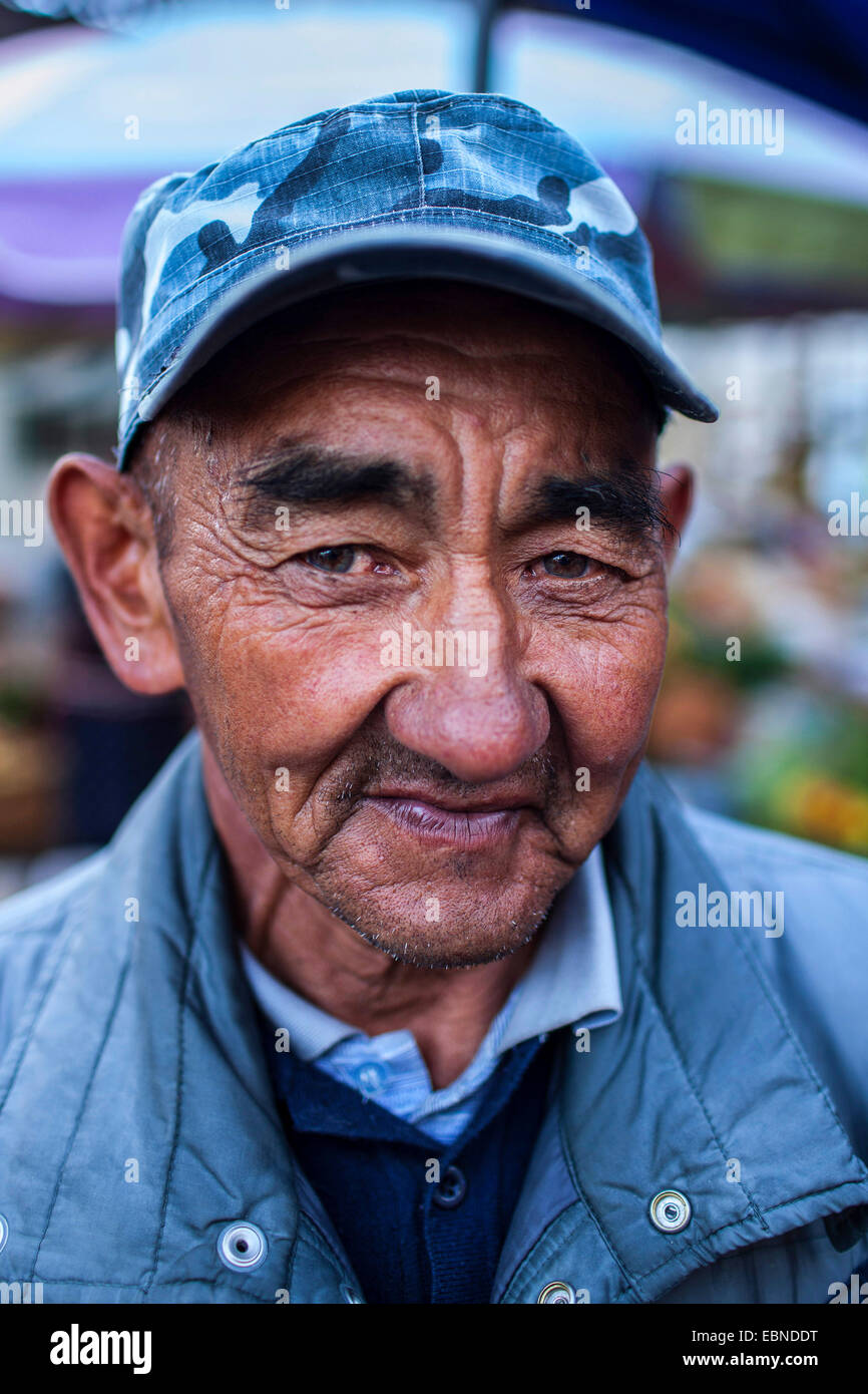Kirgisische markt -Fotos und -Bildmaterial in hoher Auflösung – Alamy