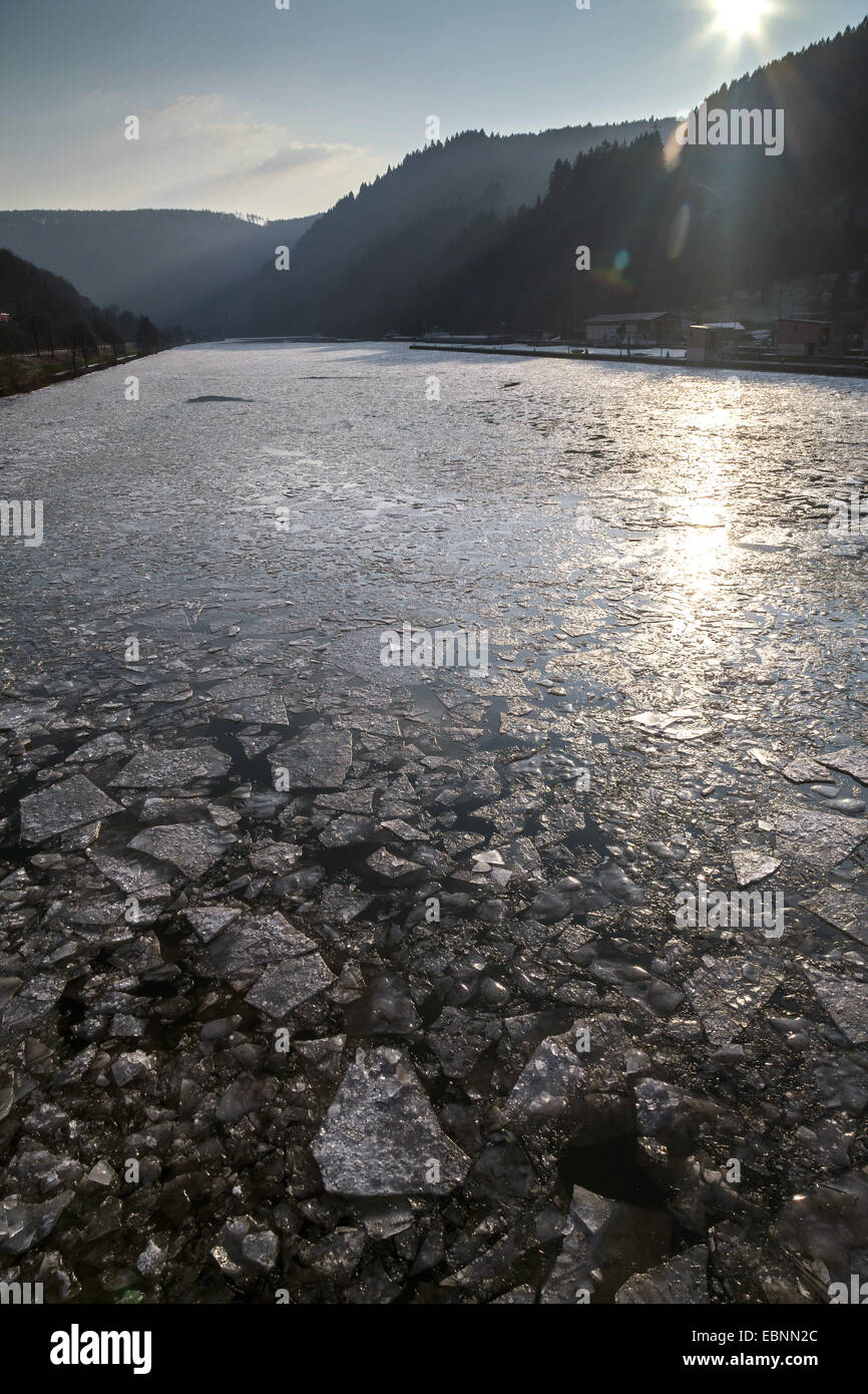 Of neckar near eberbach rockenau -Fotos und -Bildmaterial in hoher ...