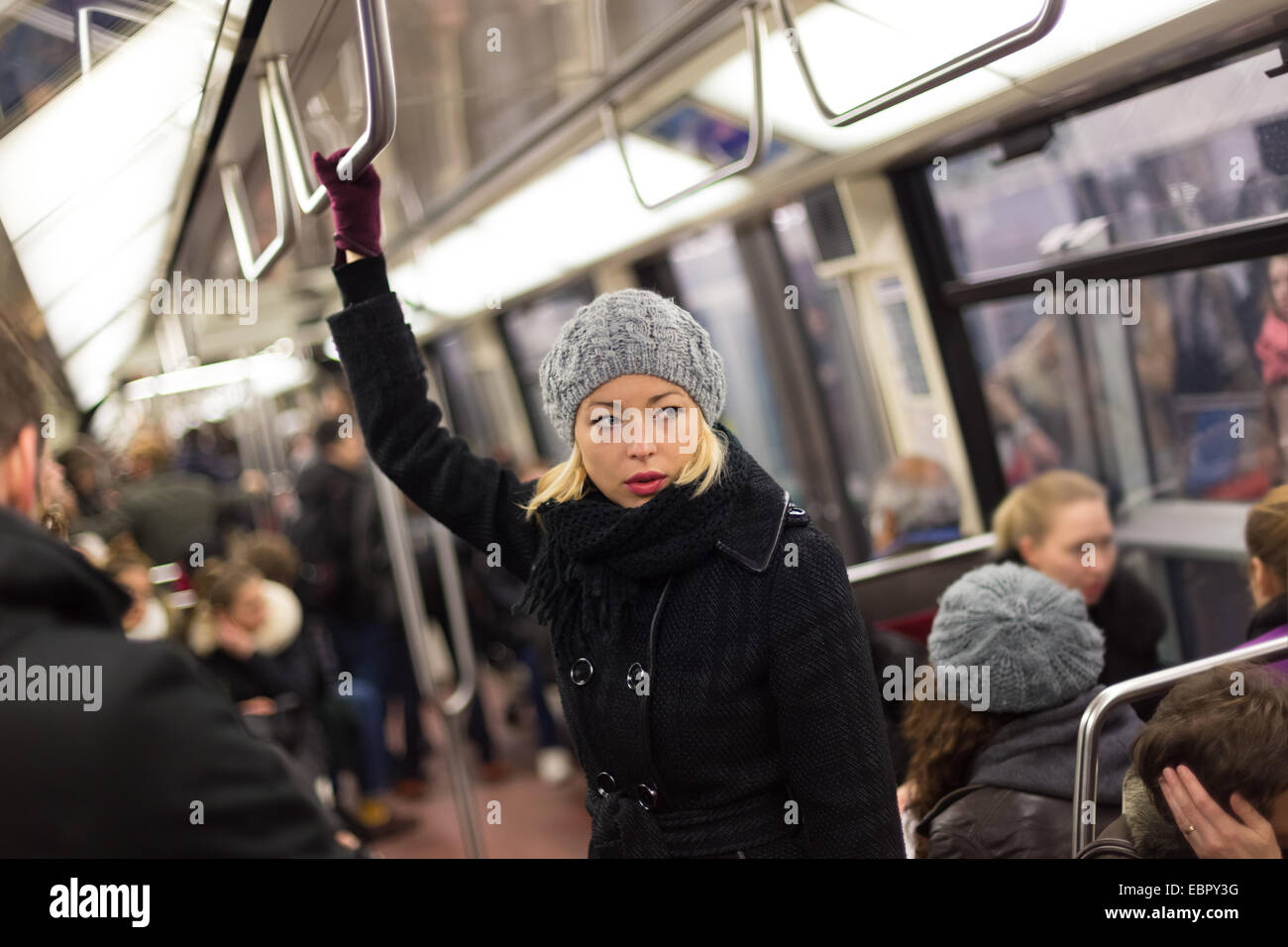 U bahn anschluss -Fotos und -Bildmaterial in hoher Auflösung – Alamy