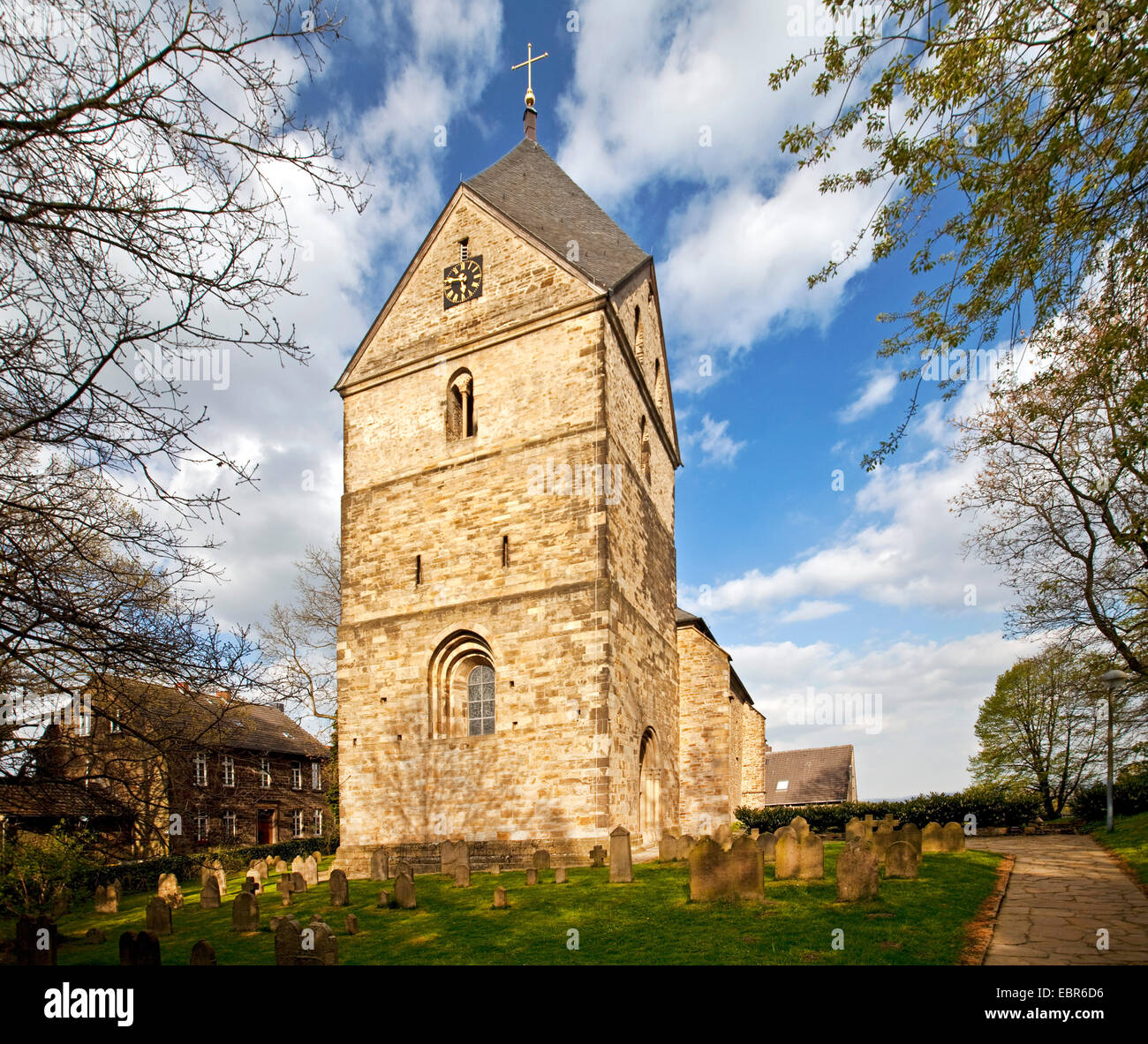 St peter zu syburg -Fotos und -Bildmaterial in hoher Auflösung – Alamy