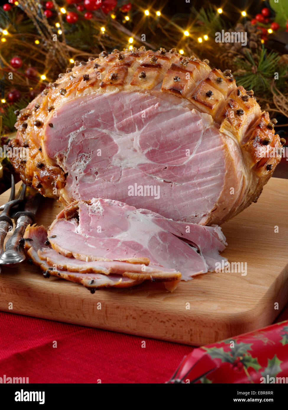 Dijon senf honig glasierter spiralschinken -Fotos und -Bildmaterial in ...