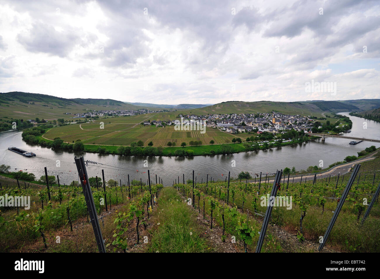 Fluss schleife -Fotos und -Bildmaterial in hoher Auflösung – Alamy