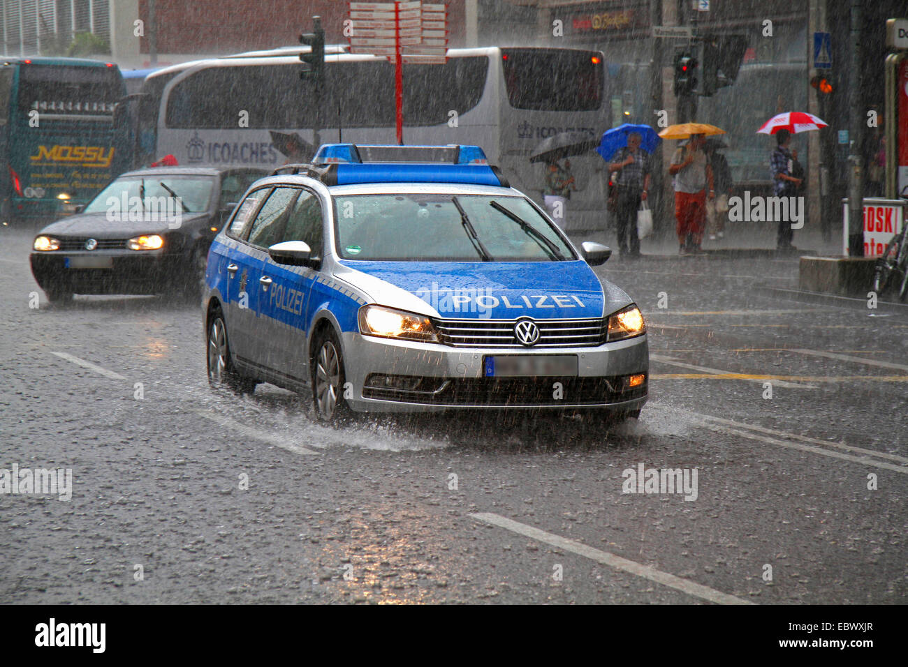 Polizeiauto deutschland -Fotos und -Bildmaterial in hoher Auflösung – Alamy
