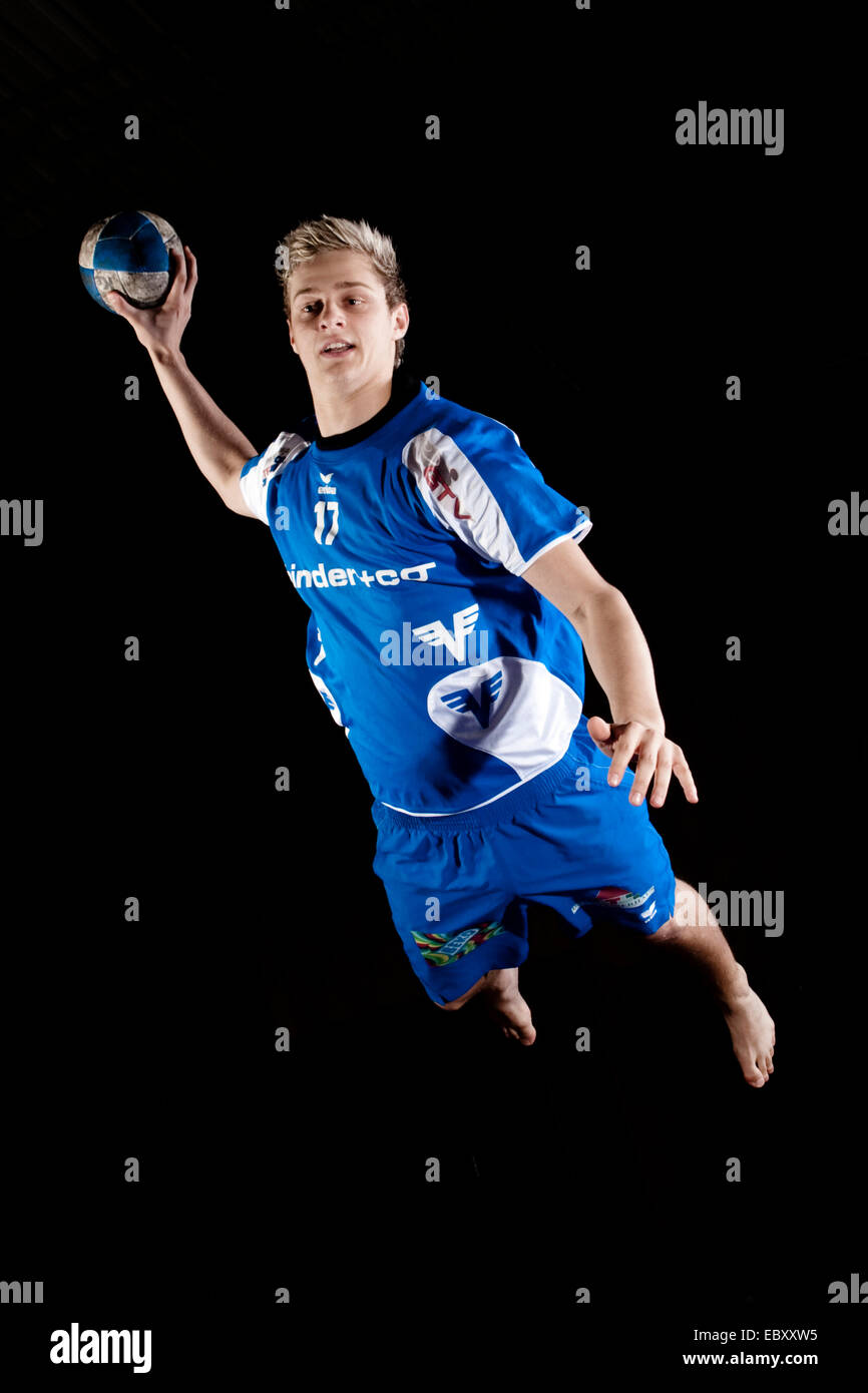 Handball player -Fotos und -Bildmaterial in hoher Auflösung – Alamy