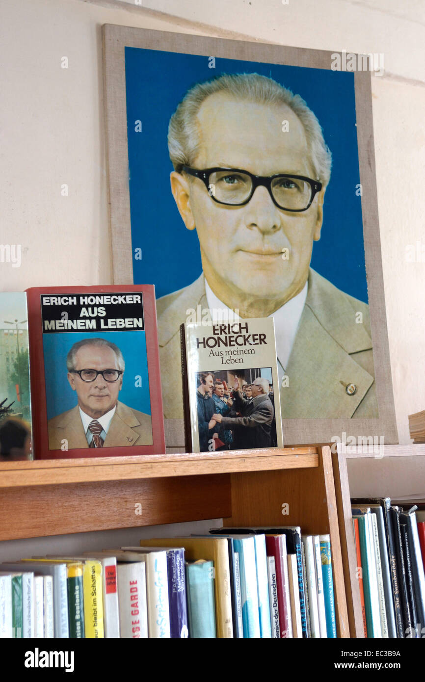Bild mit Erich honecker Stockfotografie - Alamy