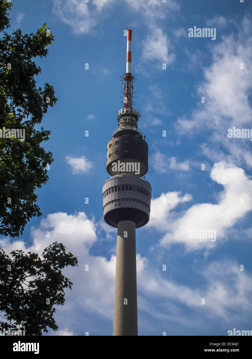 Westfalenpark dortmund mit tv turm florian -Fotos und -Bildmaterial in ...