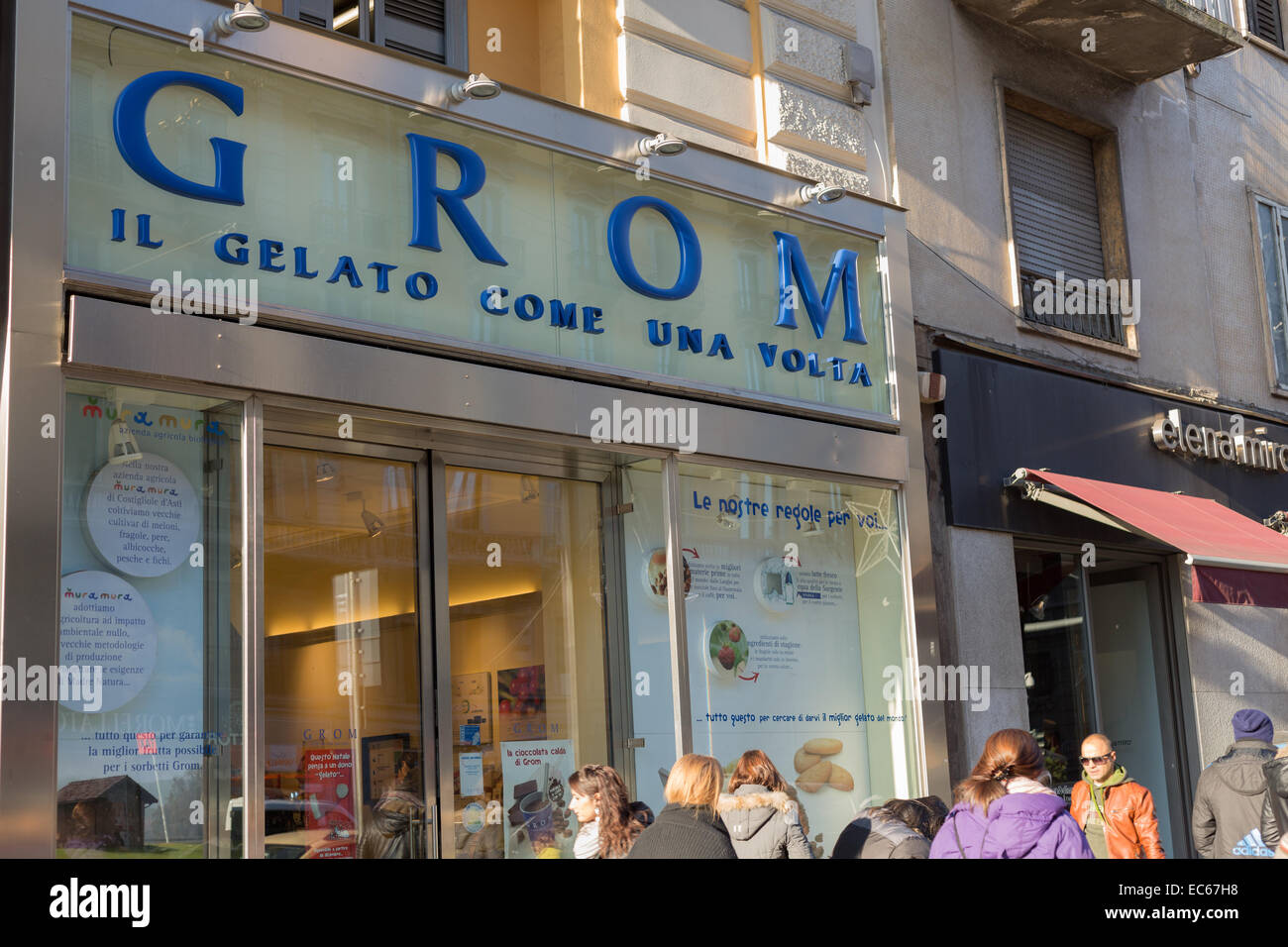 Grom gelateria -Fotos und -Bildmaterial in hoher Auflösung – Alamy