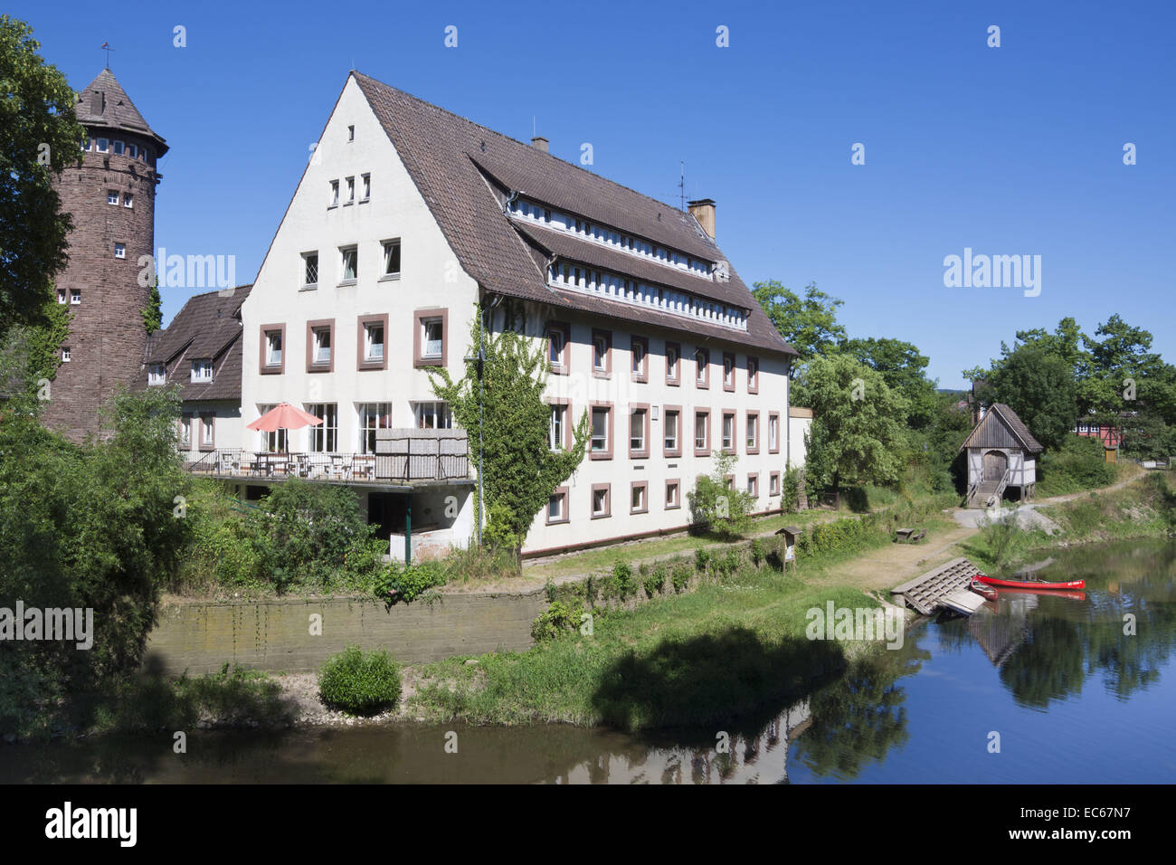 Historischen Hafen und Werft, im Hintergrund die ehemalige ...