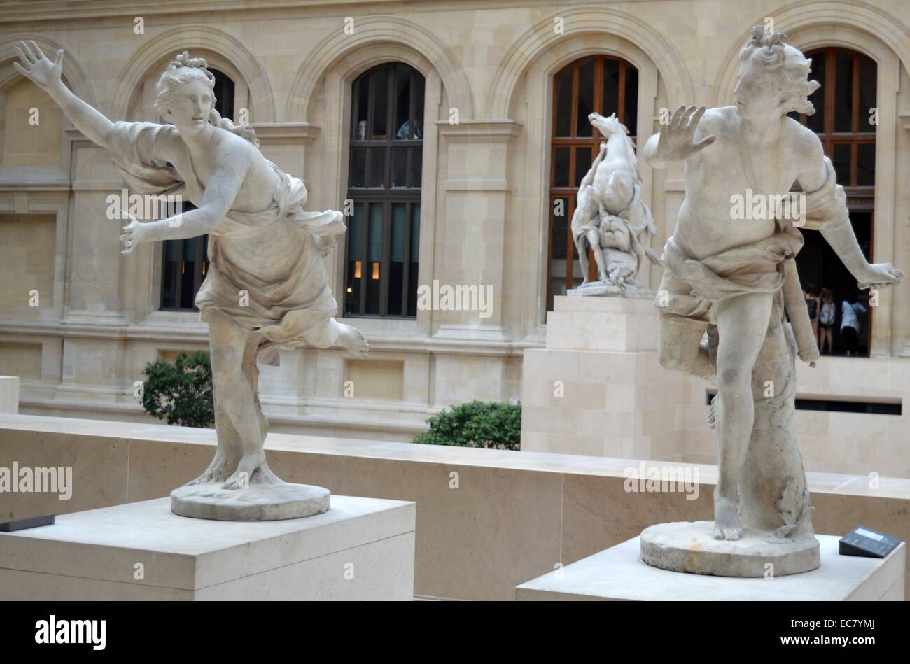 Marmor Statue von Nicolas Coustou, (1658-1733), französischer Bildhauer ...