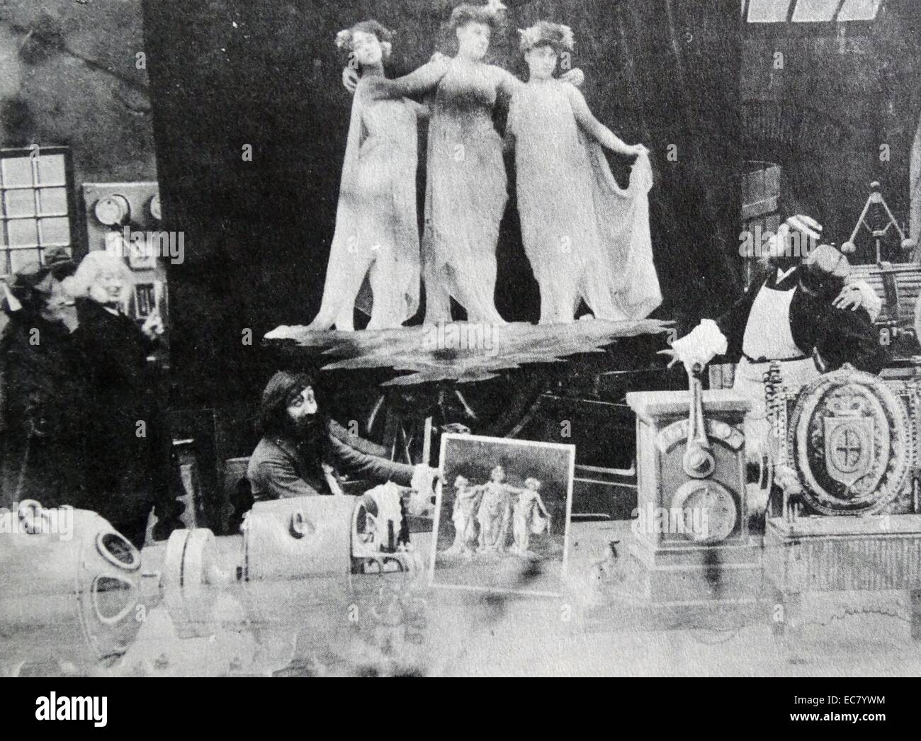 Long distance wireless Fotografie, 1907. Kaum hatte Marconi die ...