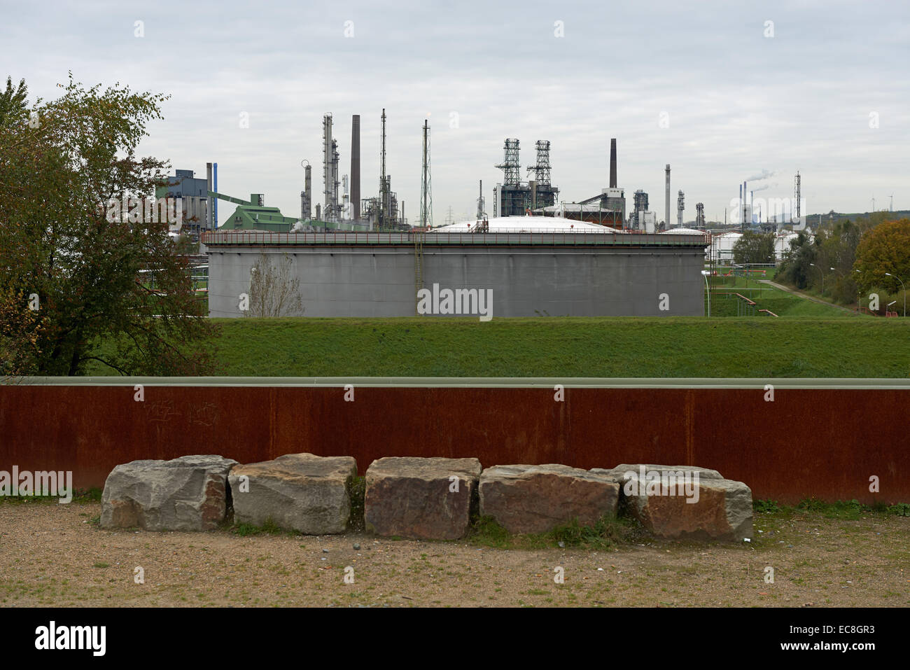Bp oil refinery gelsenkirchen north -Fotos und -Bildmaterial in hoher ...