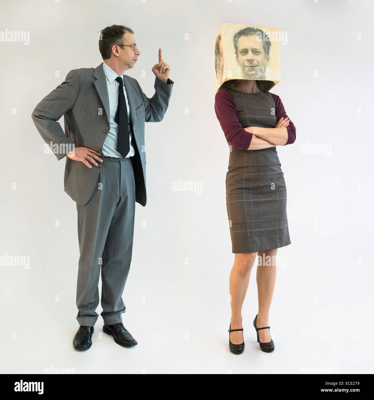 Finger schimpfen -Fotos und -Bildmaterial in hoher Auflösung – Alamy