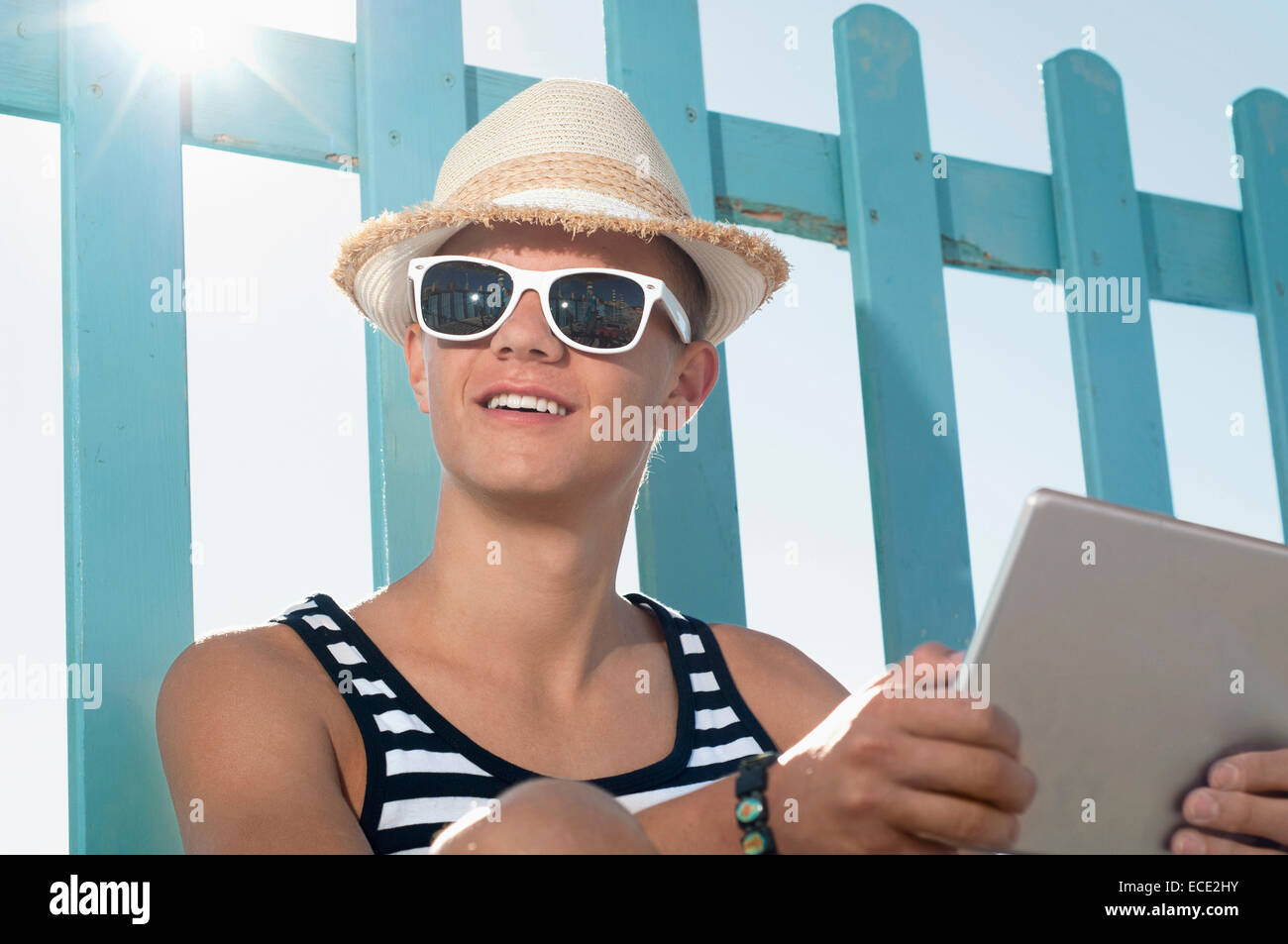Strand computer -Fotos und -Bildmaterial in hoher Auflösung – Alamy