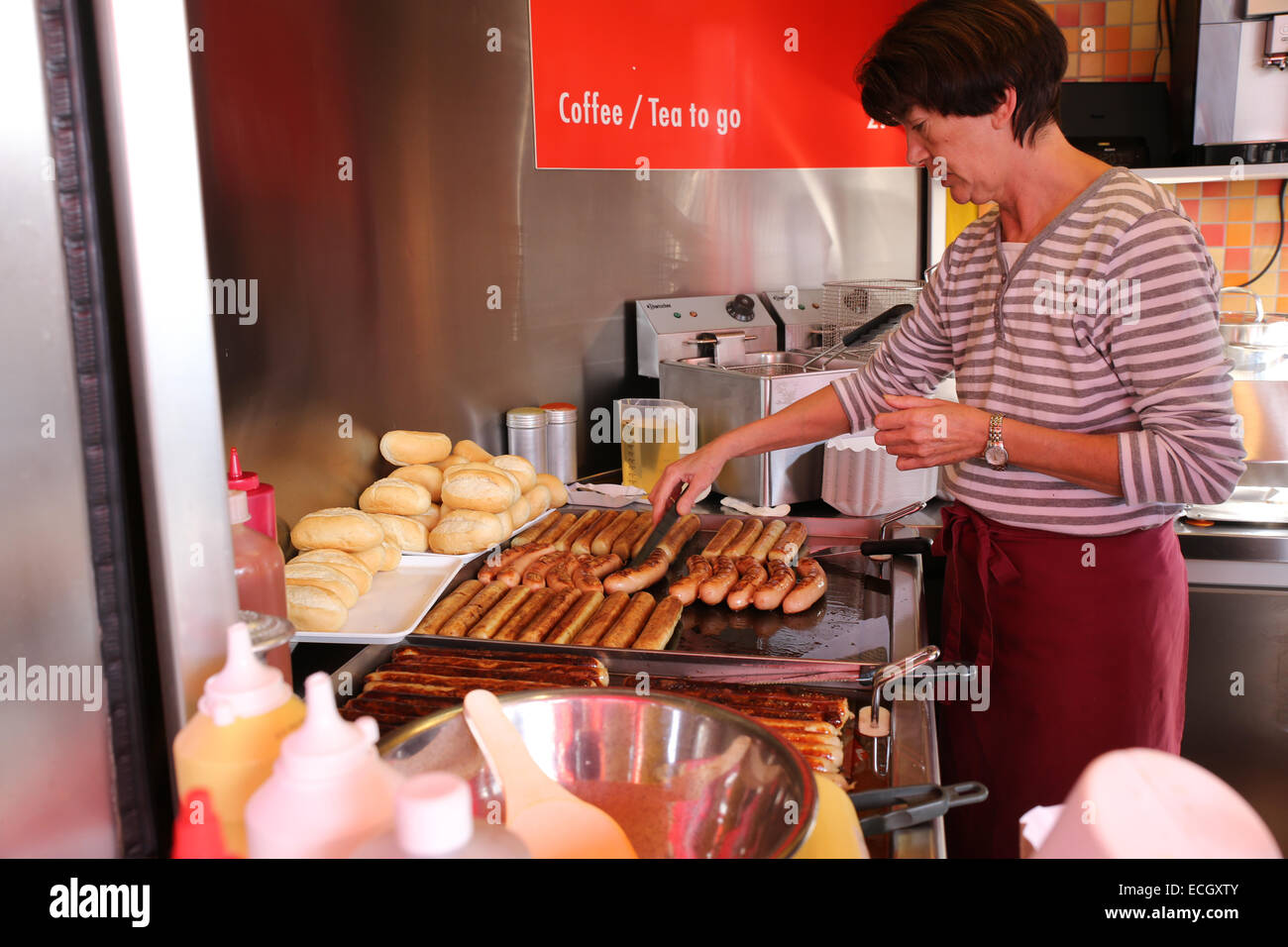 Wurst zum kochen -Fotos und -Bildmaterial in hoher Auflösung – Alamy