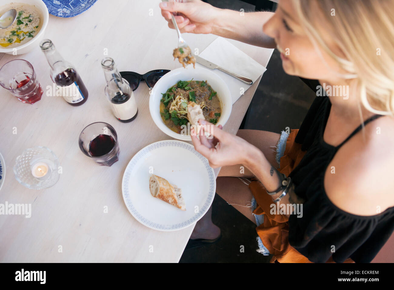 Three quarter angle -Fotos und -Bildmaterial in hoher Auflösung – Alamy