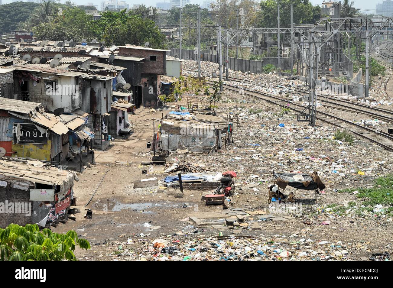 Dharavi slum india -Fotos und -Bildmaterial in hoher Auflösung – Alamy