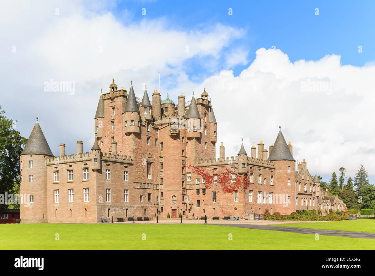 Queen mum -Fotos und -Bildmaterial in hoher Auflösung – Alamy