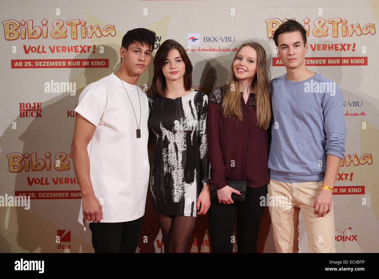 Hamburg, Deutschland. 21. Dezember 2014. Die Schauspieler Emilio ...