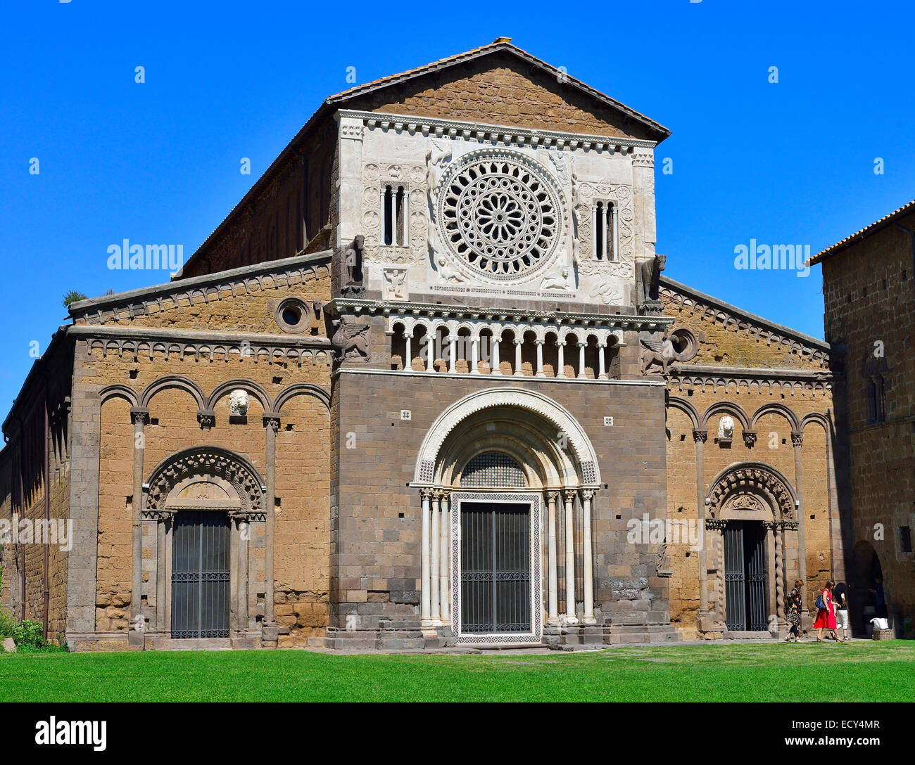 Romanische Basilika von San Pietro, Tuscania, Viterbo, Provinz Latium ...