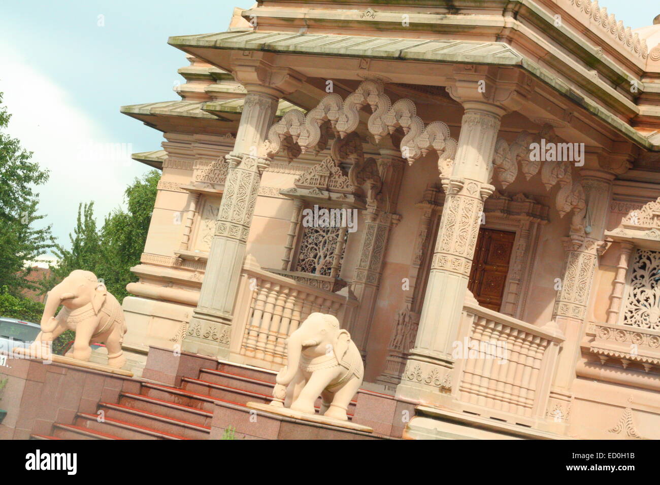 Shree Krishna Mandir Stockfotos und -bilder Kaufen - Alamy